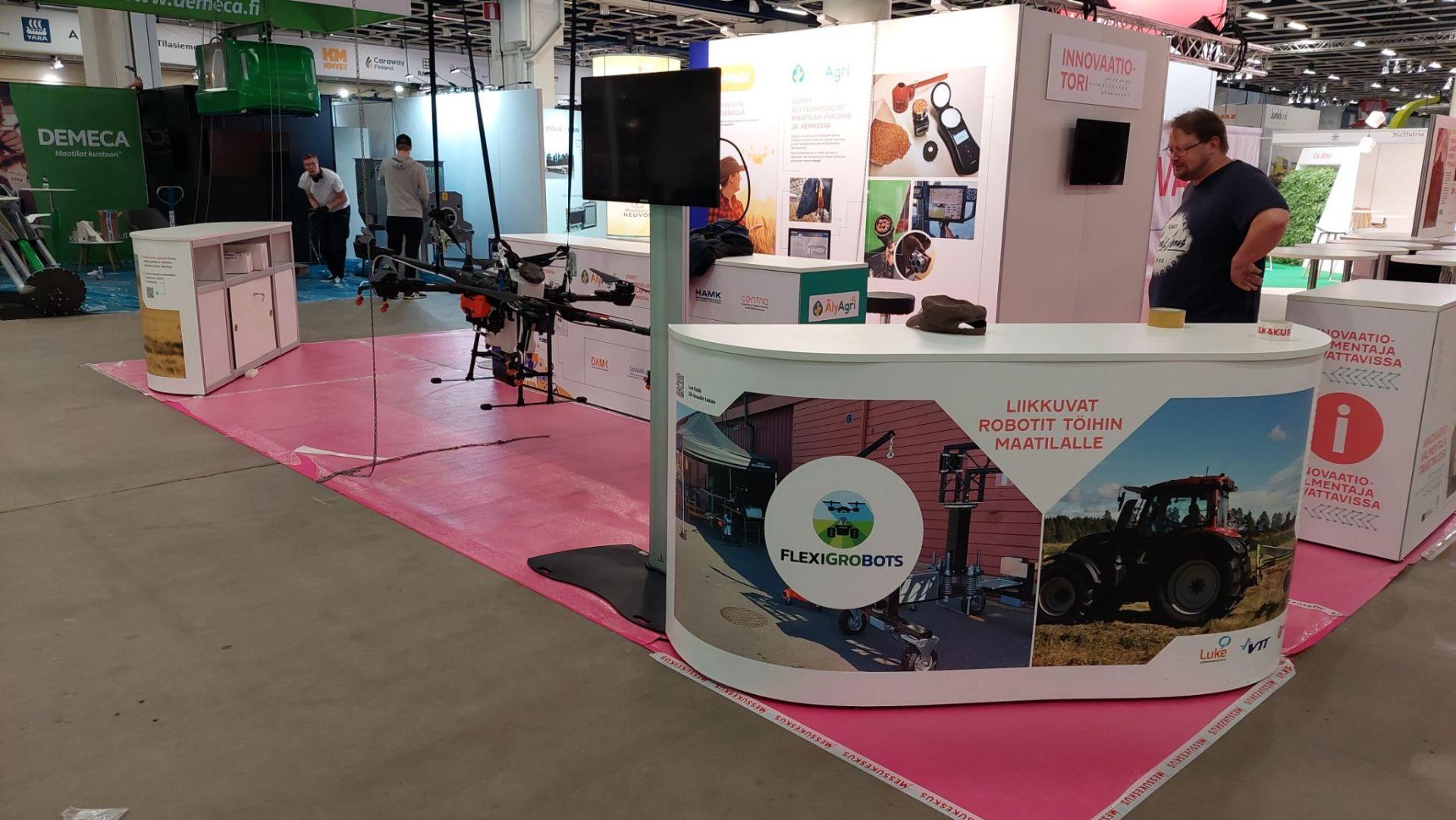 MaatalousKonemessut (Agricultural machinery trade fair) | FlexiGroBots